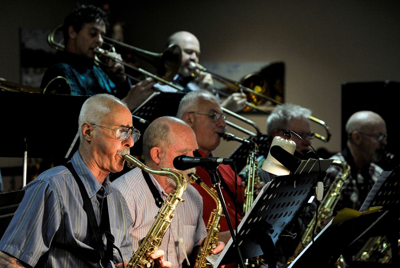 Salt and Pepper Big Band – Swinging!